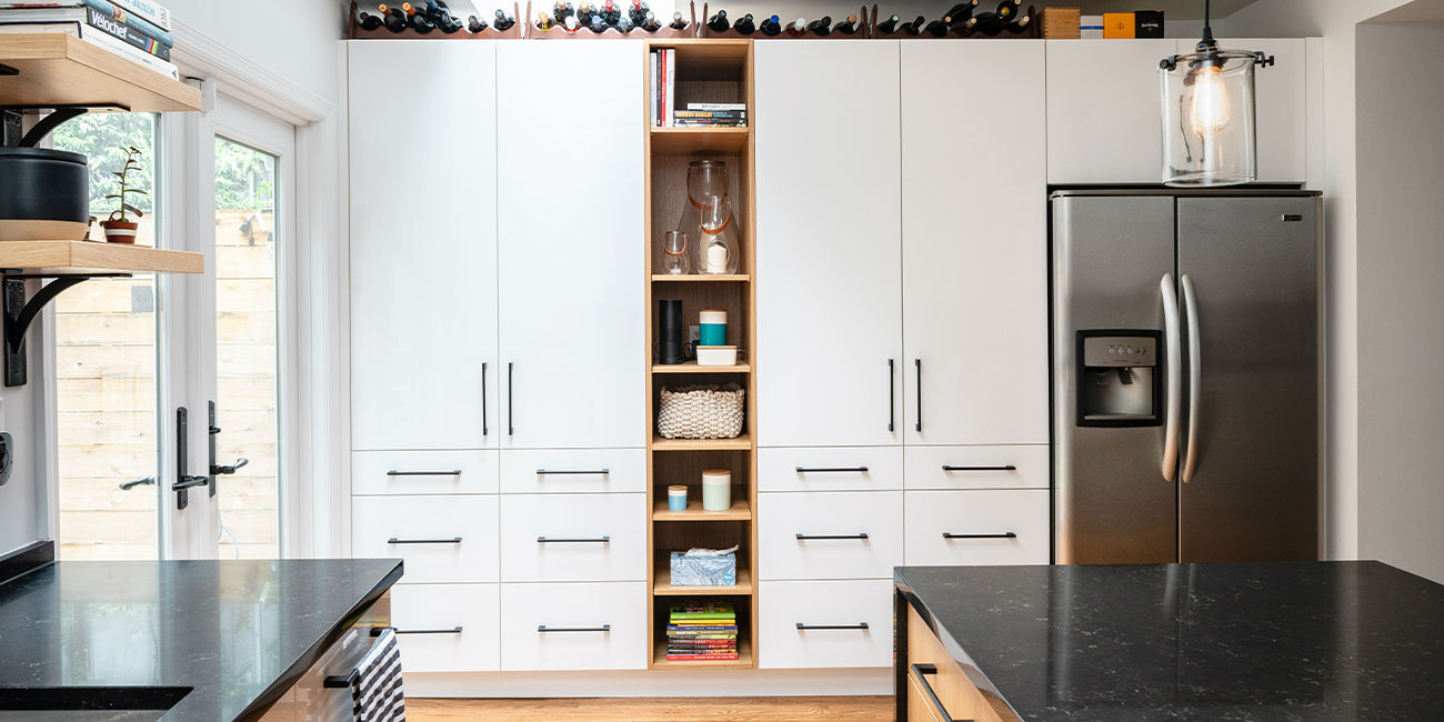5 Reasons to Go Frameless in Your Kitchen and Bath Cabinets